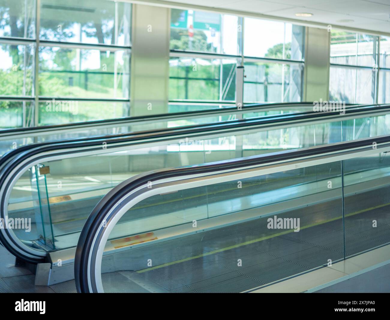 Moving pavement hi-res stock photography and images - Alamy