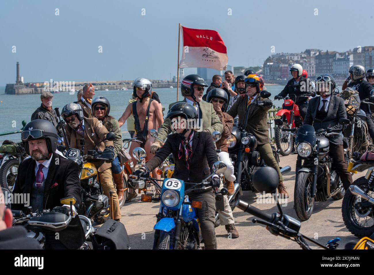 Margate, UK. 19th May, 2024. Racers arrive to the Margate beach after ...