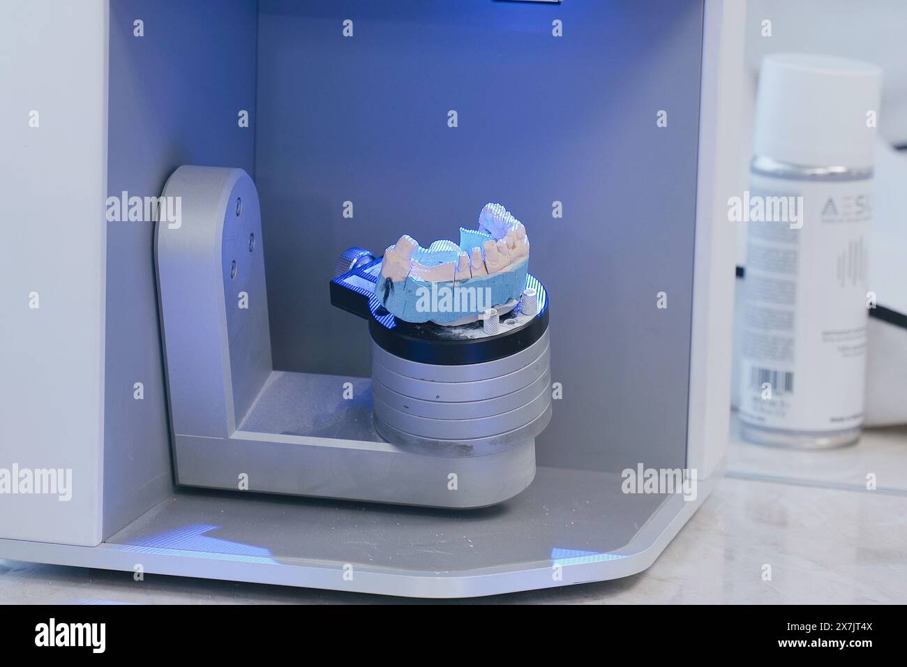 Scanning a denture in a dental laboratory to reproduce the patient's ...