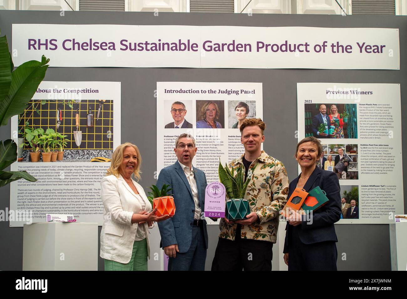 Chelsea, London, UK. 20th May, 2024. Star of BBC Dragon's Den Deborah ...