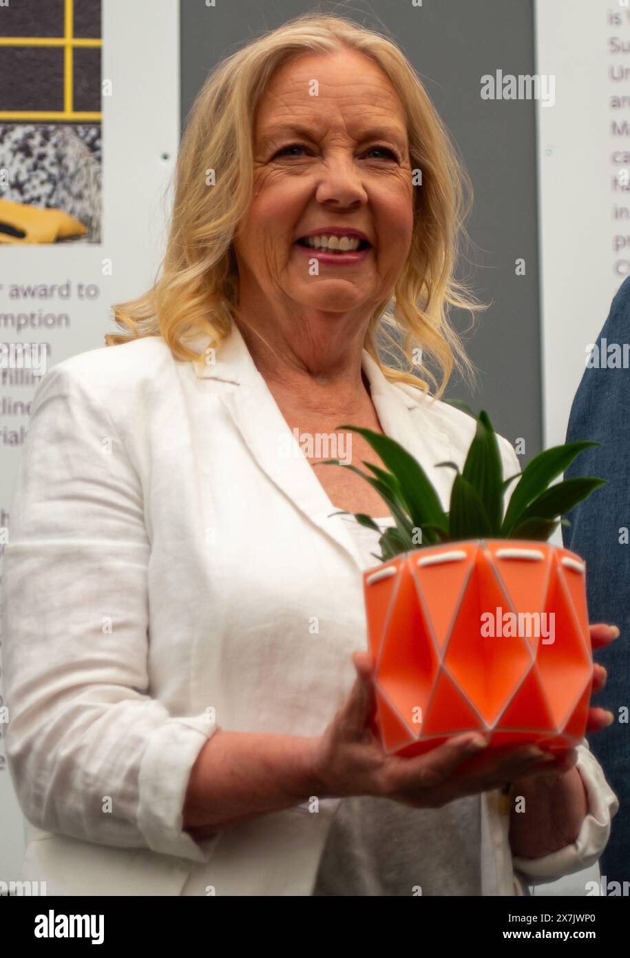 Chelsea, London, UK. 20th May, 2024. Star of BBC Dragon's Den Deborah ...