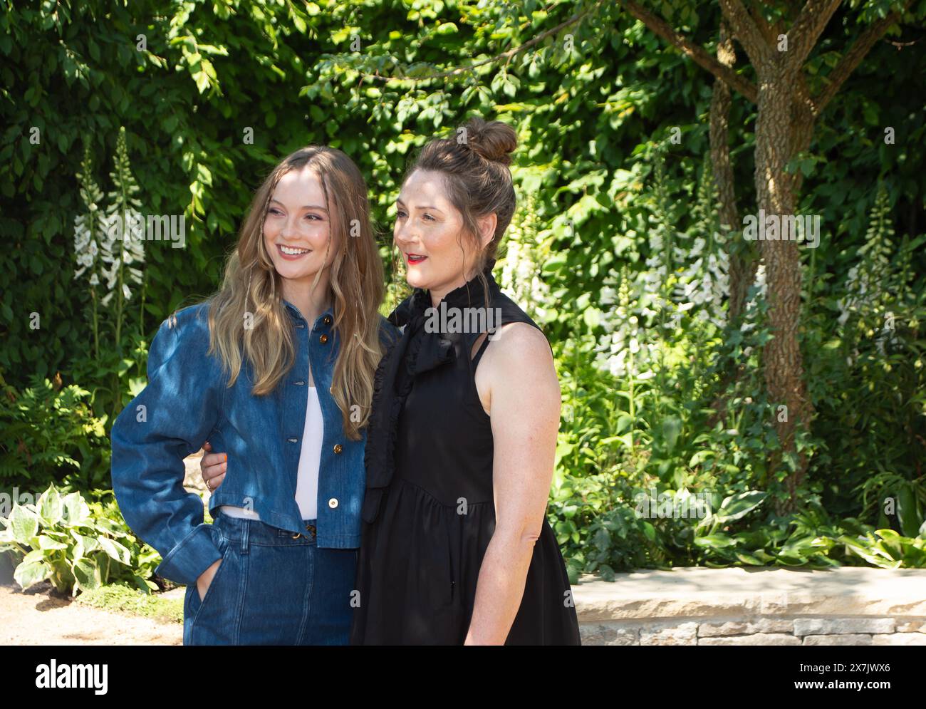 Chelsea, London, UK. 20th May, 2024. Ruth Gemmell (R) and Hannah Dodd ...