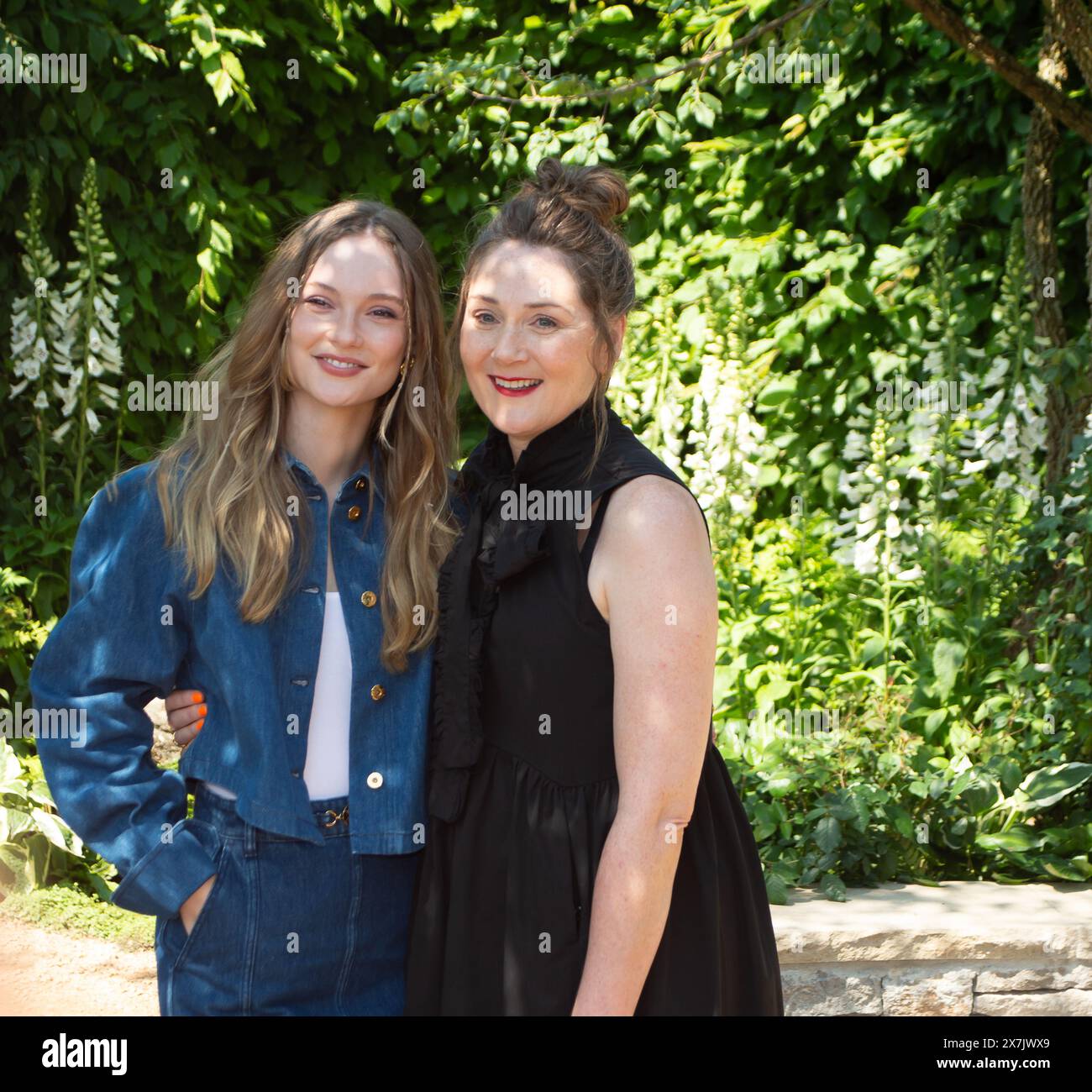Chelsea, London, UK. 20th May, 2024. Ruth Gemmell (R) and Hannah Dodd ...