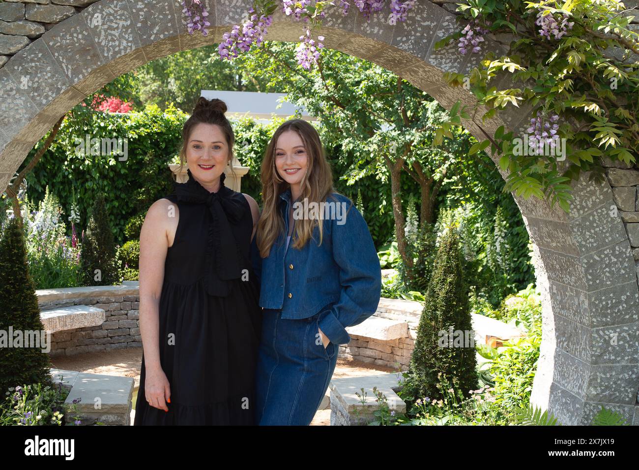 Chelsea, London, UK. 20th May, 2024. Ruth Gemmell (L) and Hannah Dodd ...