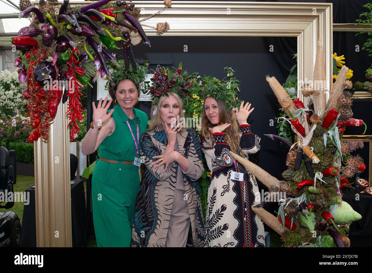 Chelsea, London, UK. 20th May, 2024. Ab Fab actor Joanna Lumley (M ...