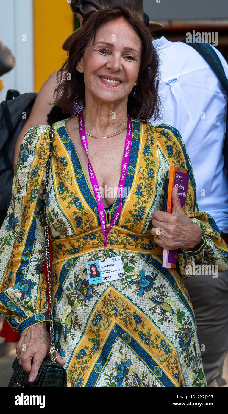 Shirley 2024 hi-res stock photography and images - Alamy