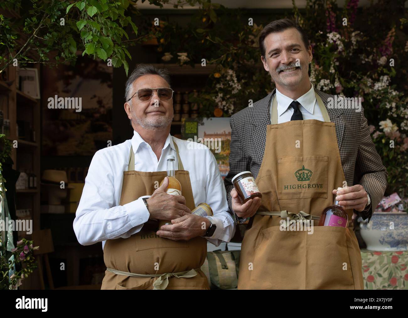 Great sewing bee live show hi-res stock photography and images - Alamy