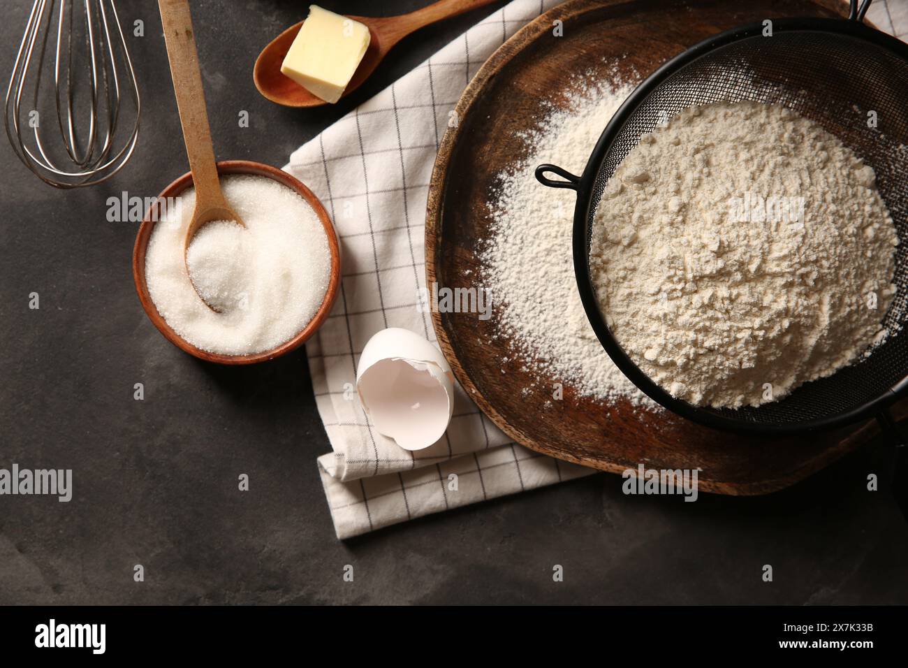 Set dough flour sugar hi-res stock photography and images - Alamy