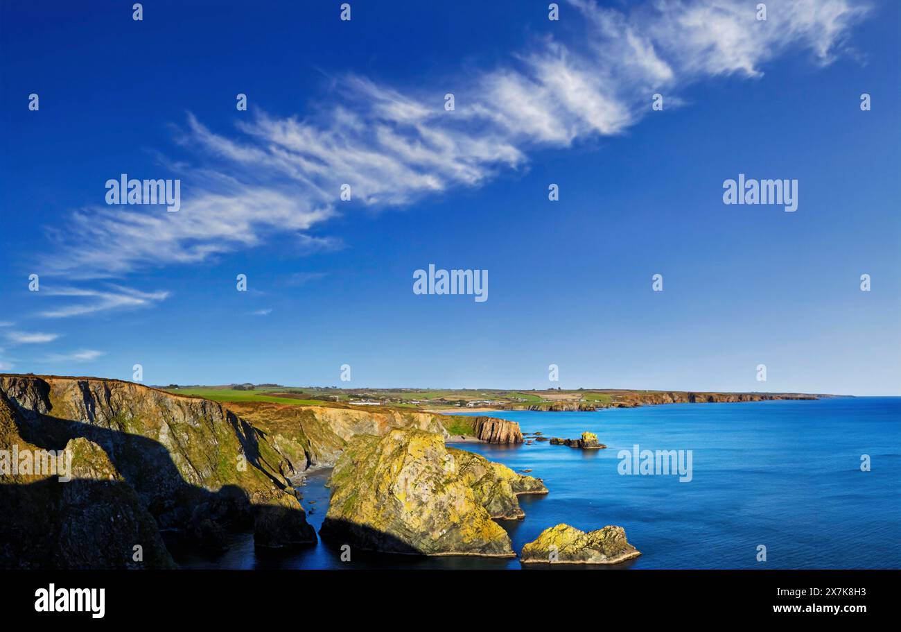 Copper coast geopark hi-res stock photography and images - Alamy