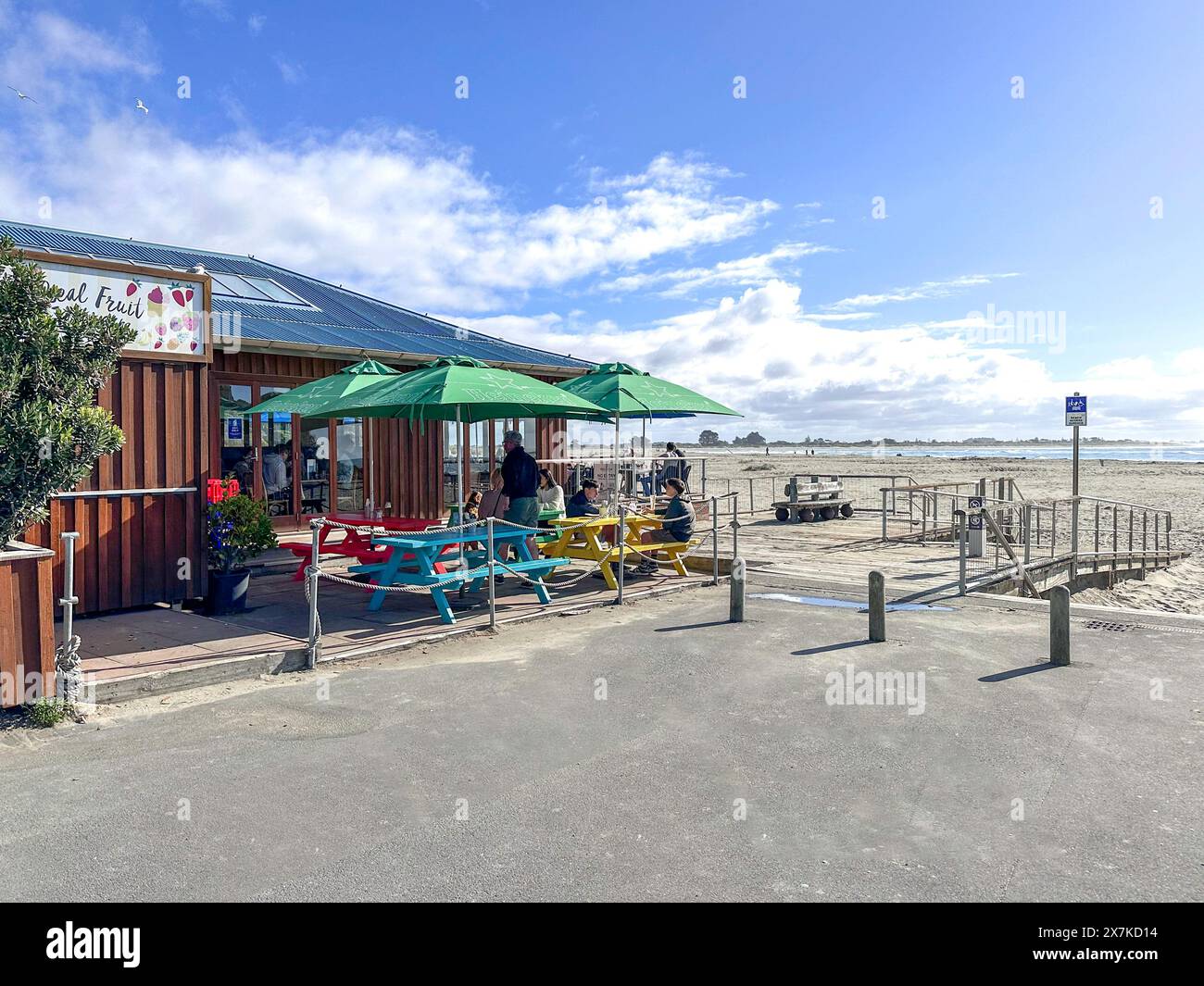 Beach Bar Restaurant, Esplanade, Sumner, Christchurch (Ōtautahi ...