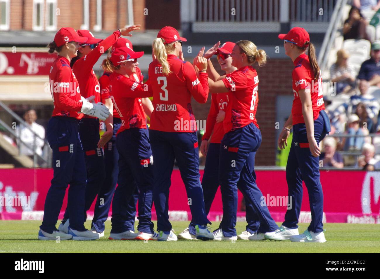 Leeds, 19 May 2024. England Women celebrating after the fall of a ...