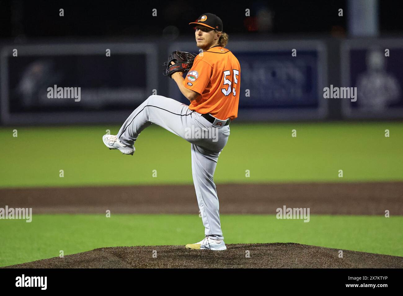 Tyler zuber hi-res stock photography and images - Alamy