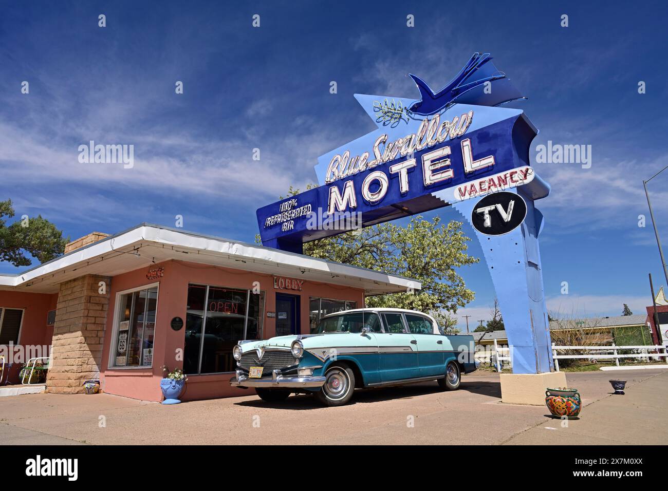 Blue Swallow Motel, Route 66, Tucumcari, New Mexico Stock Photo - Alamy
