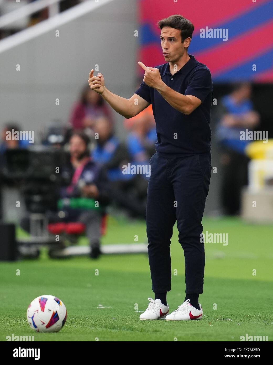 Barcelona, Spain. 19th May, 2024. Rayo Vallecano head coach Inigo Perez ...