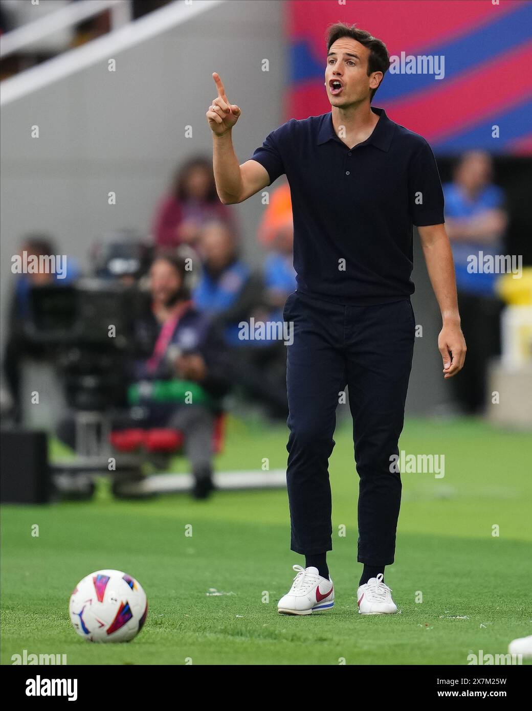 Barcelona, Spain. 19th May, 2024. Rayo Vallecano head coach Inigo Perez ...