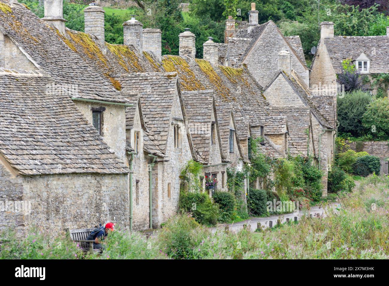 Cotswold stone hi-res stock photography and images - Alamy