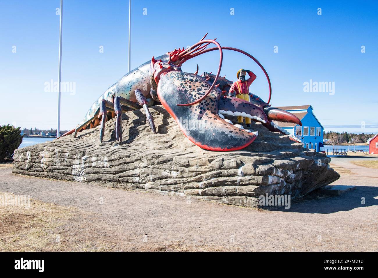 World's largest lobster sculpture in Shediac, New Brunswick, Canada ...