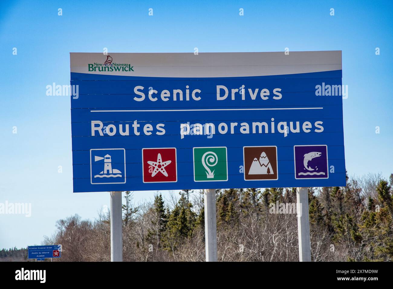 Blue sign with white symbols hi-res stock photography and images - Alamy