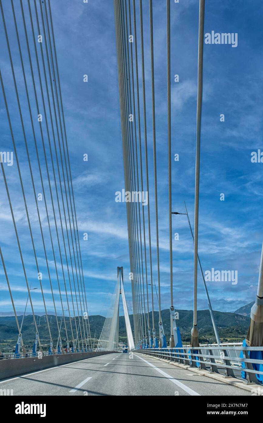 Cable stayed arch structure hi-res stock photography and images - Alamy