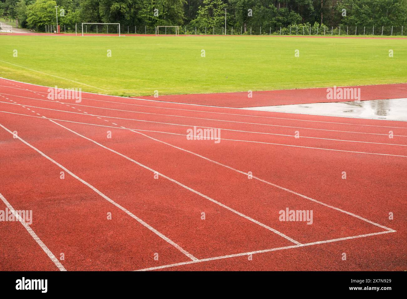 Track and field lines of running track in stadium Stock Photo - Alamy