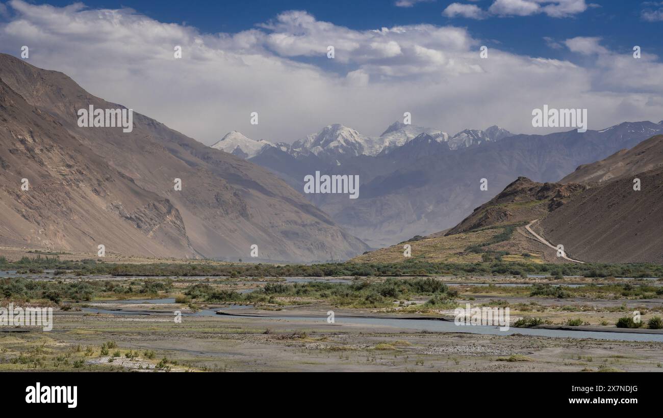 Scenic landscape view on Hindu Kush mountain range near Ishkashim, start of Wakhan Corridor ...