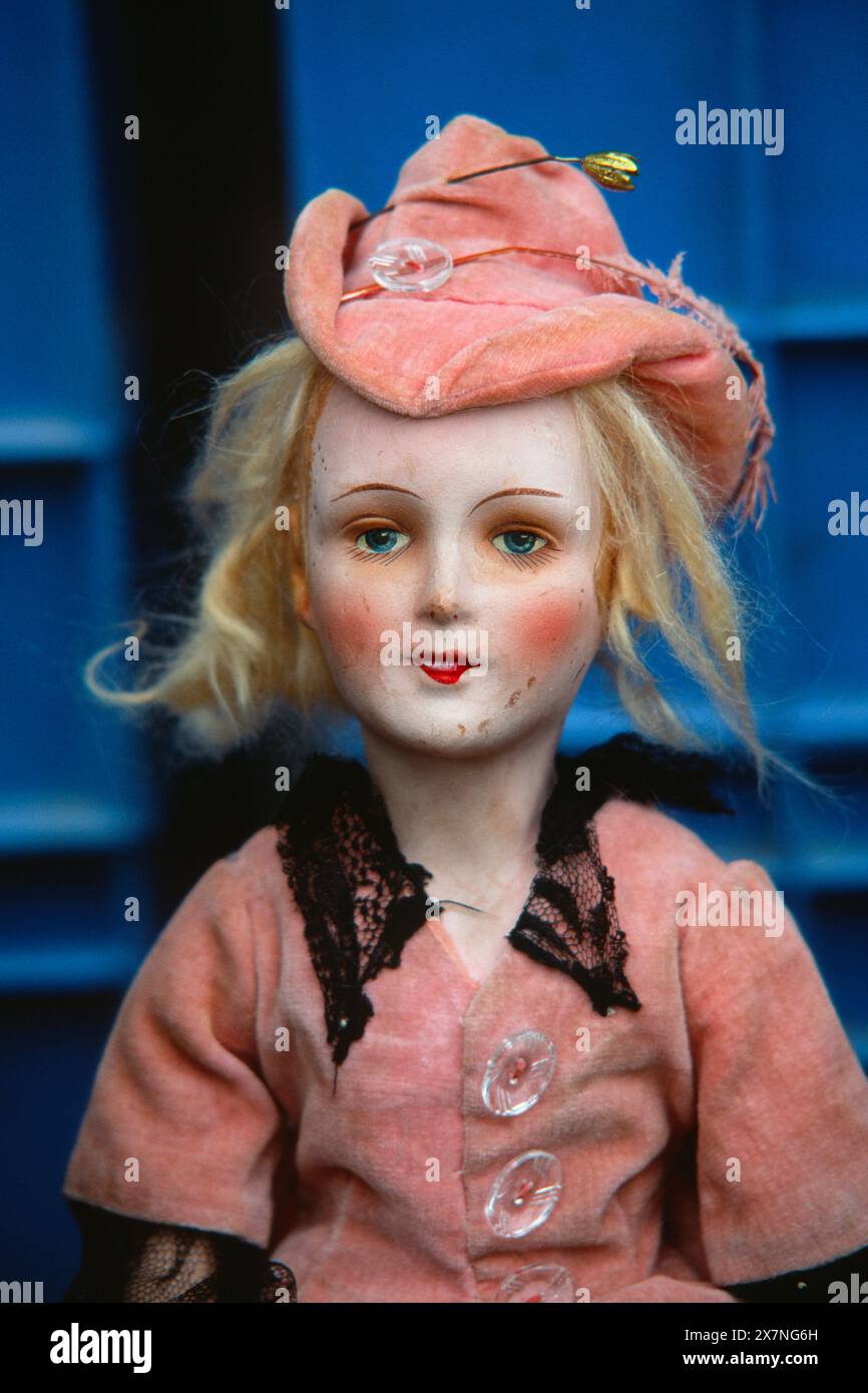 Lifeless doll hi-res stock photography and images - Alamy