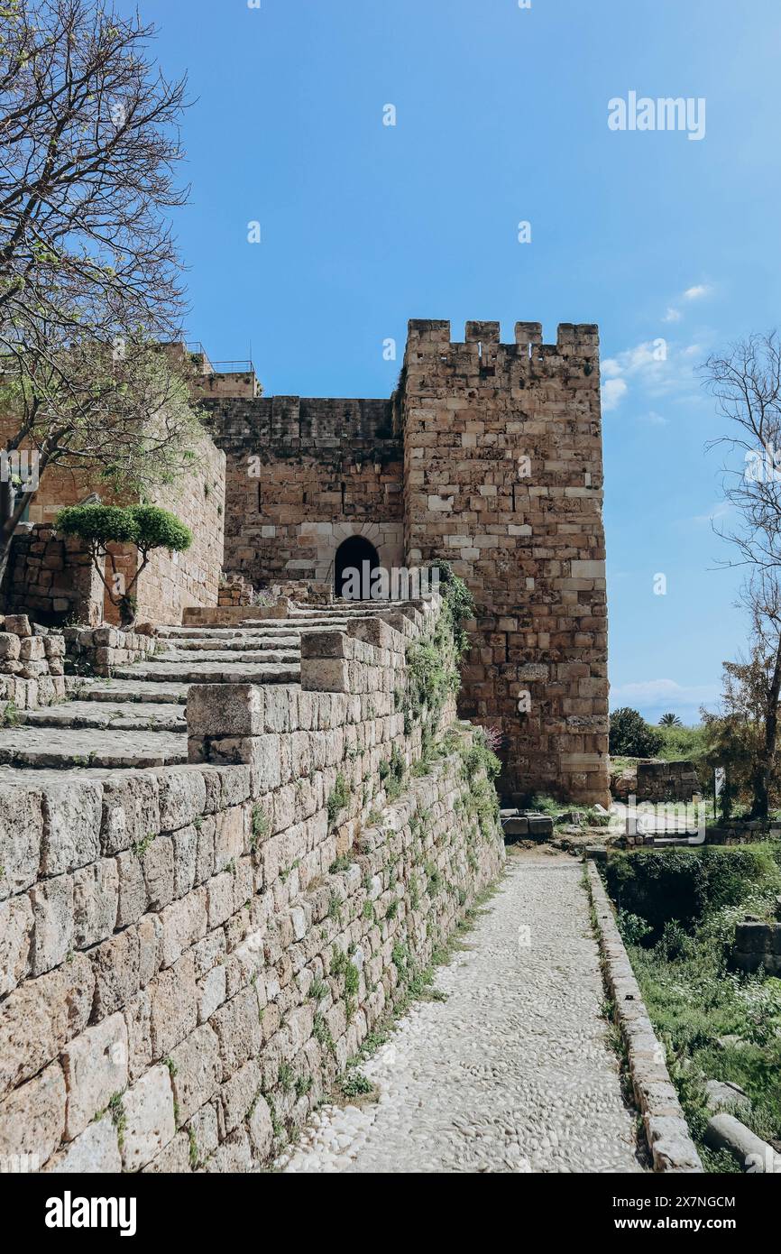 Roman ruins in the Lebanese ancient city of Byblos Stock Photo - Alamy