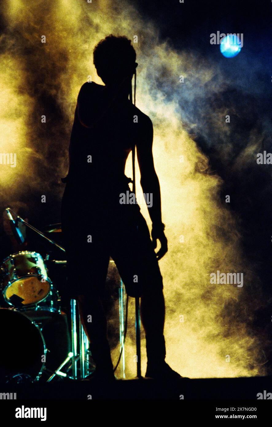 Contemporary music instruments hi-res stock photography and images - Alamy