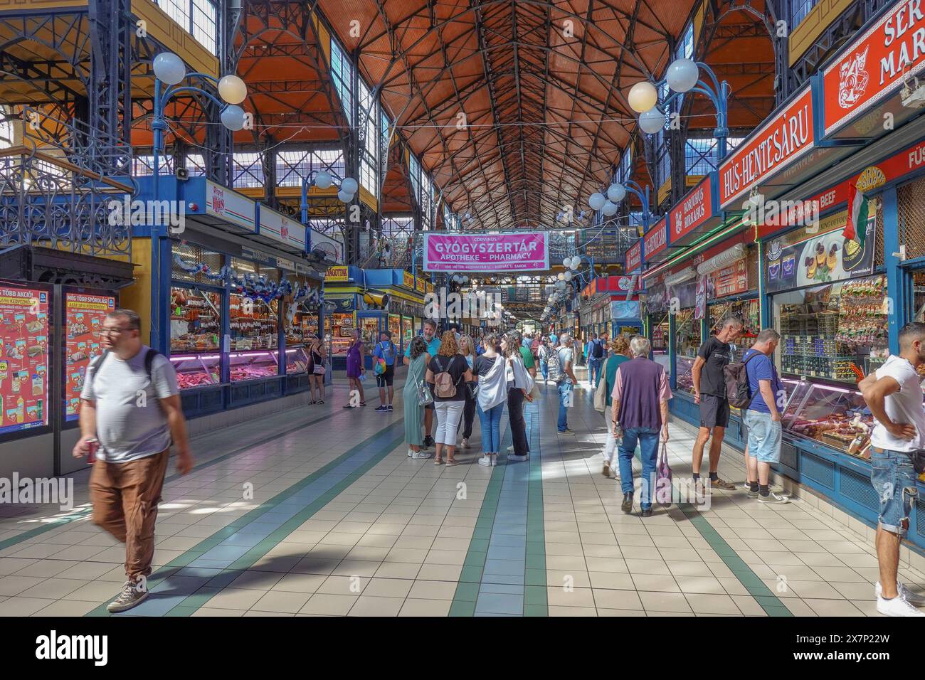 Hungary, Budapest, People shopping in the Great Market Hall or Central ...