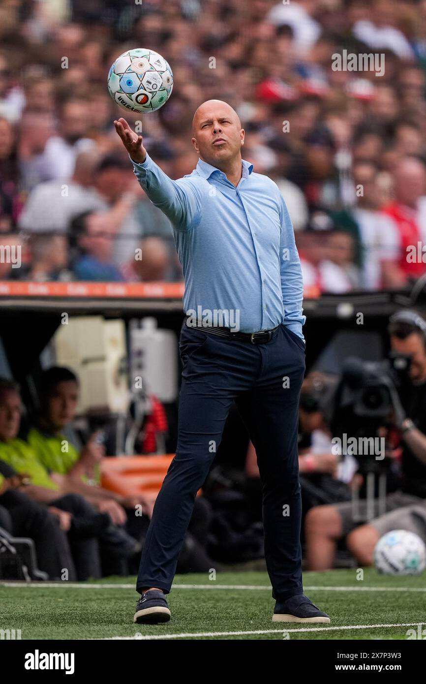 Rotterdam - Feyenoord coach Arne Slot during the Eredivisie match ...