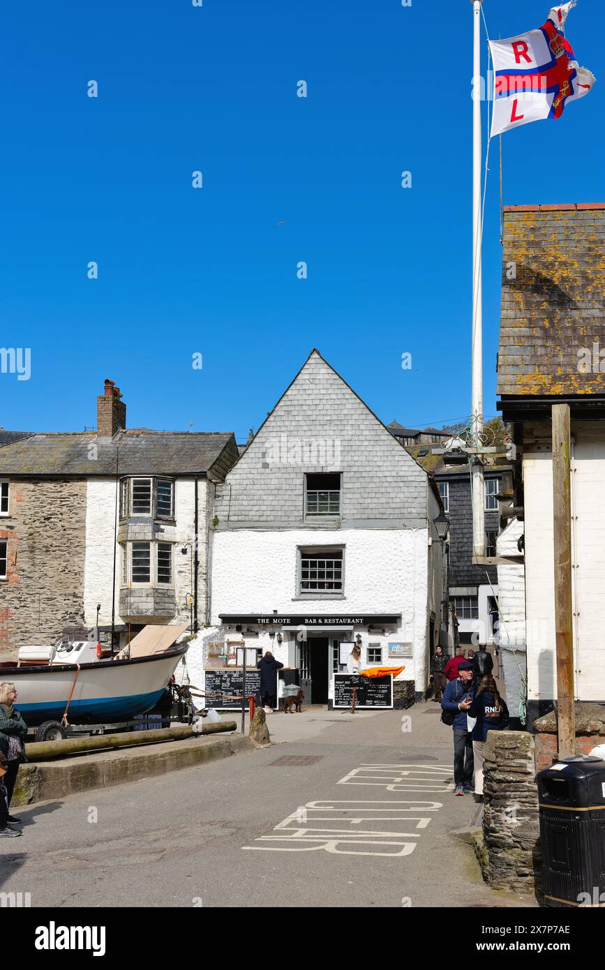 The Cornish fishing village of Port Isaac on a sunny spring day North ...