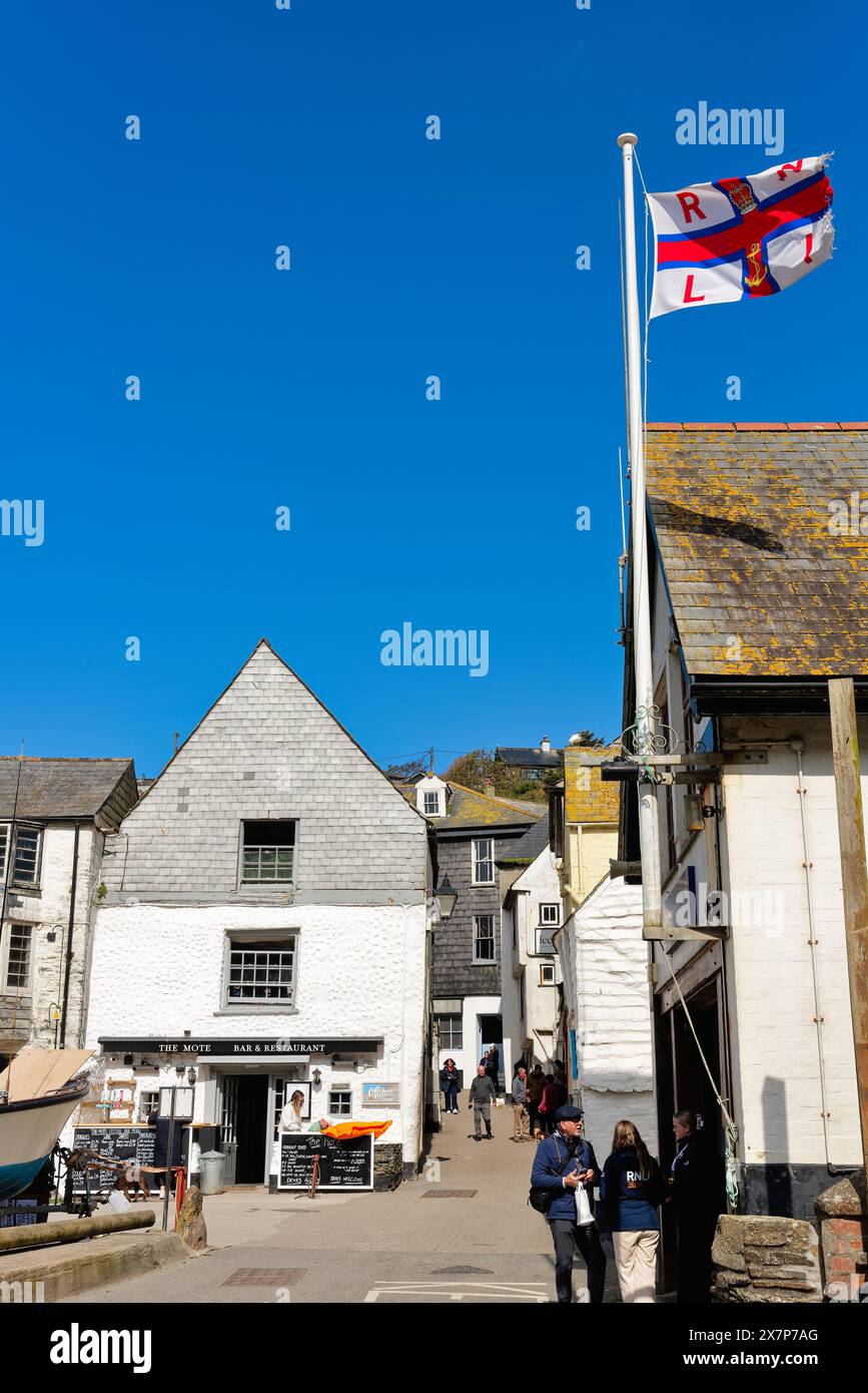 The Cornish fishing village of Port Isaac on a sunny spring day North ...