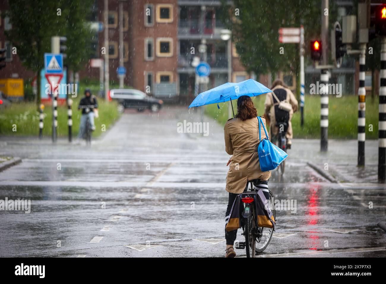 Gouda- Heavy rainfall in Gouda. ANP/Hollandse Hoogte/MediaTV ...