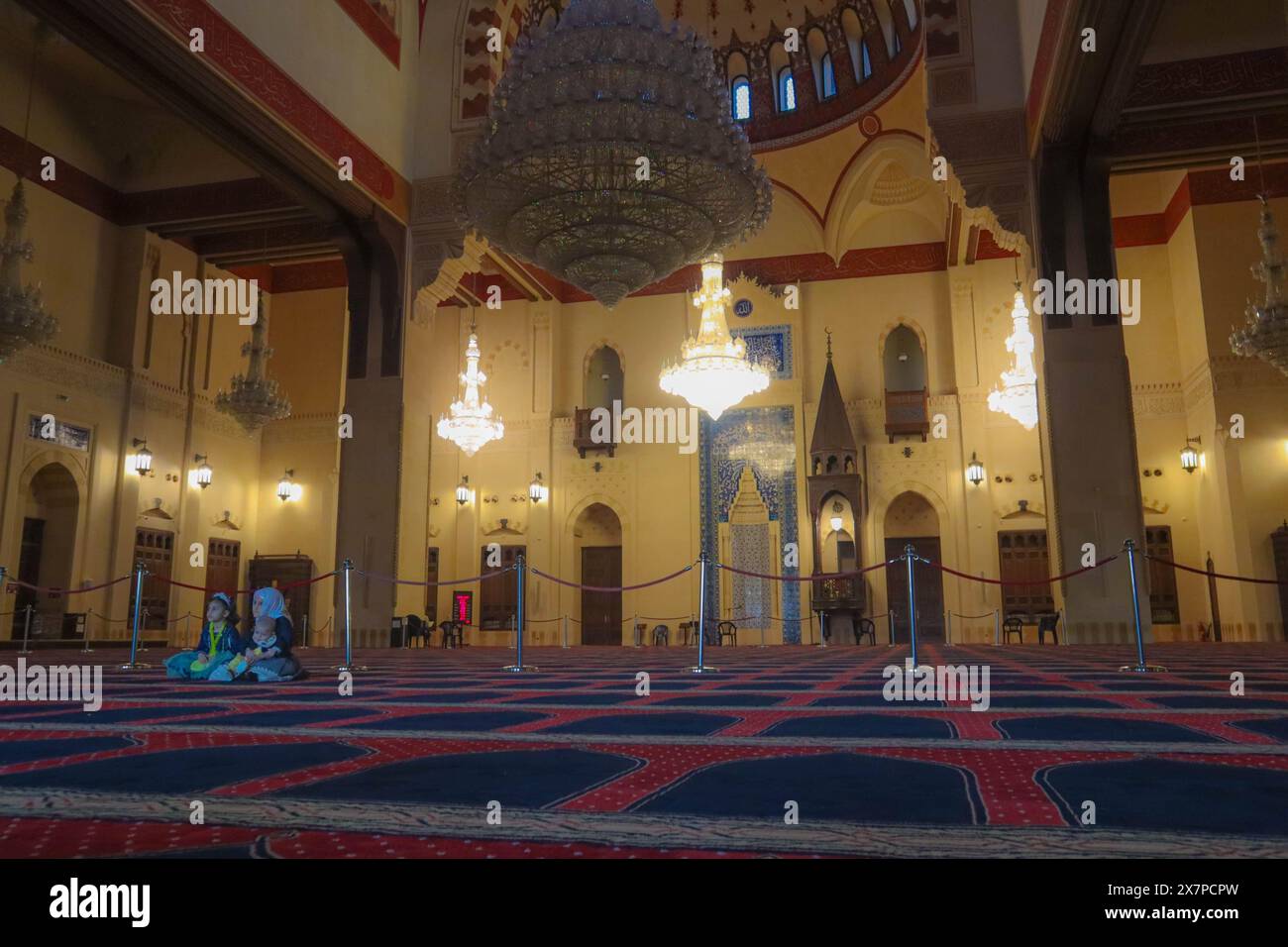Inside the Mohammad Al-Amin Mosque, a Sunni Muslim mosque located in ...