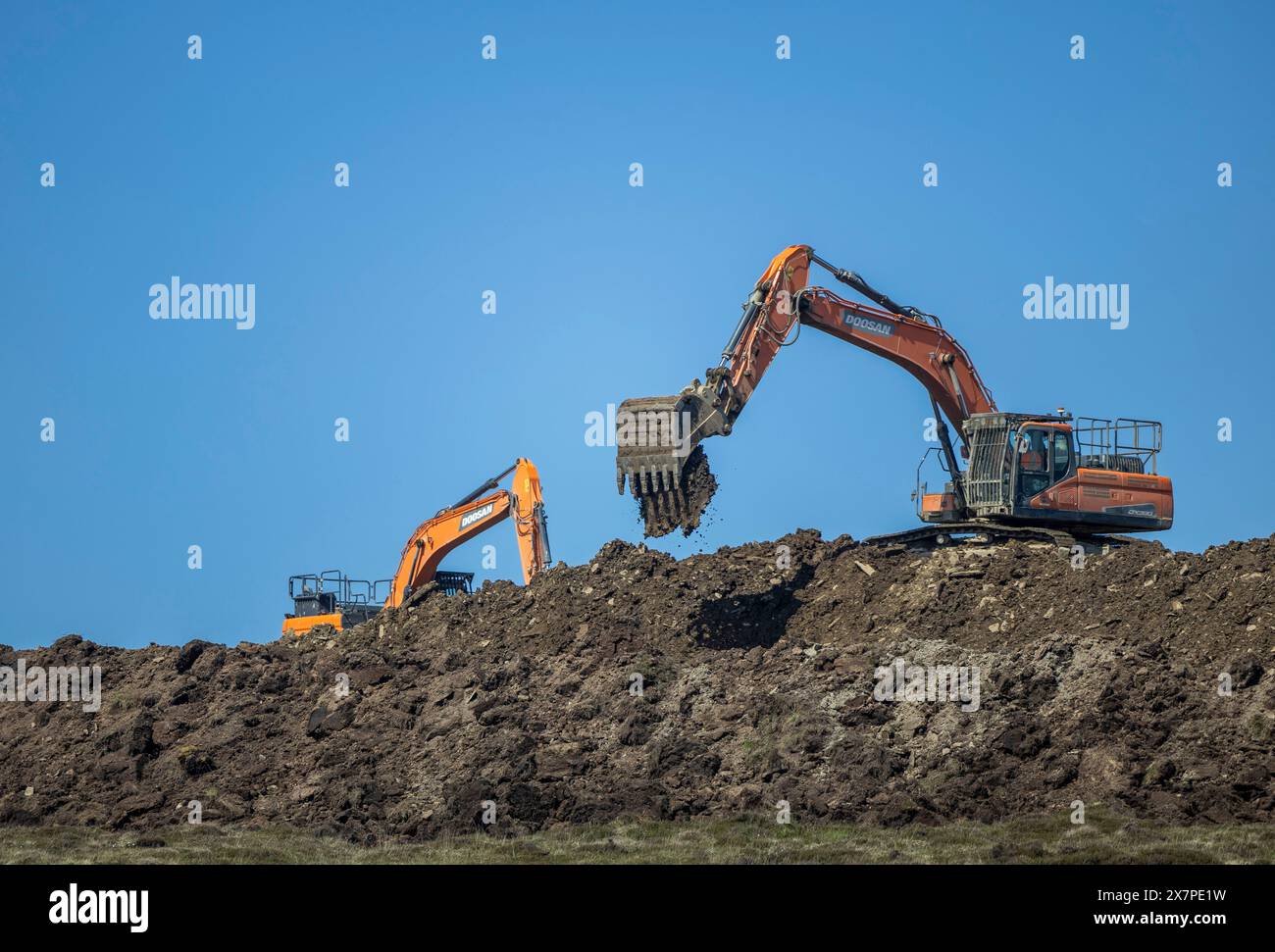 Digger barnes hi-res stock photography and images - Alamy