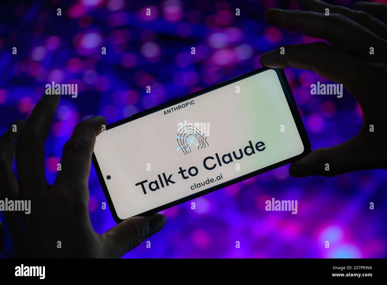 Anthropic claude 3 logo hi-res stock photography and images - Alamy