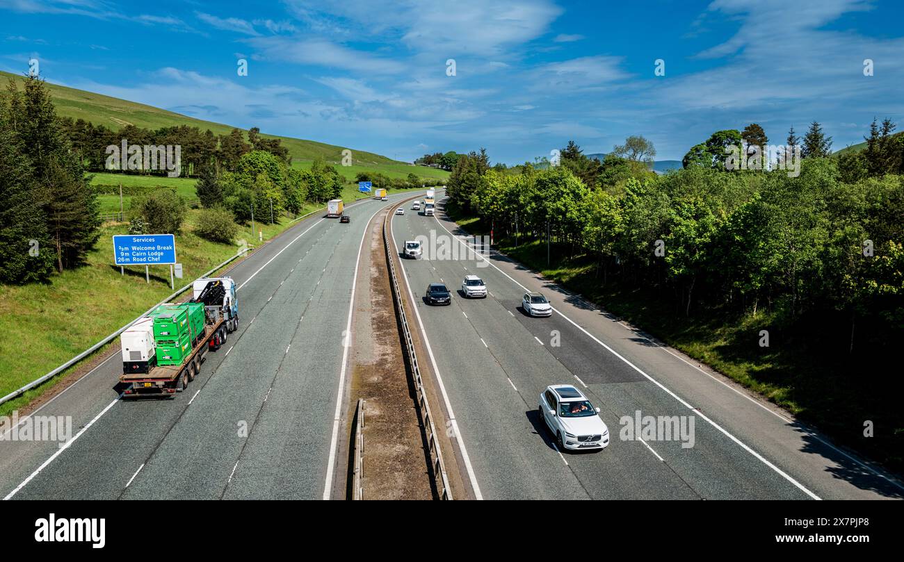 North west motorway travel hi-res stock photography and images - Alamy
