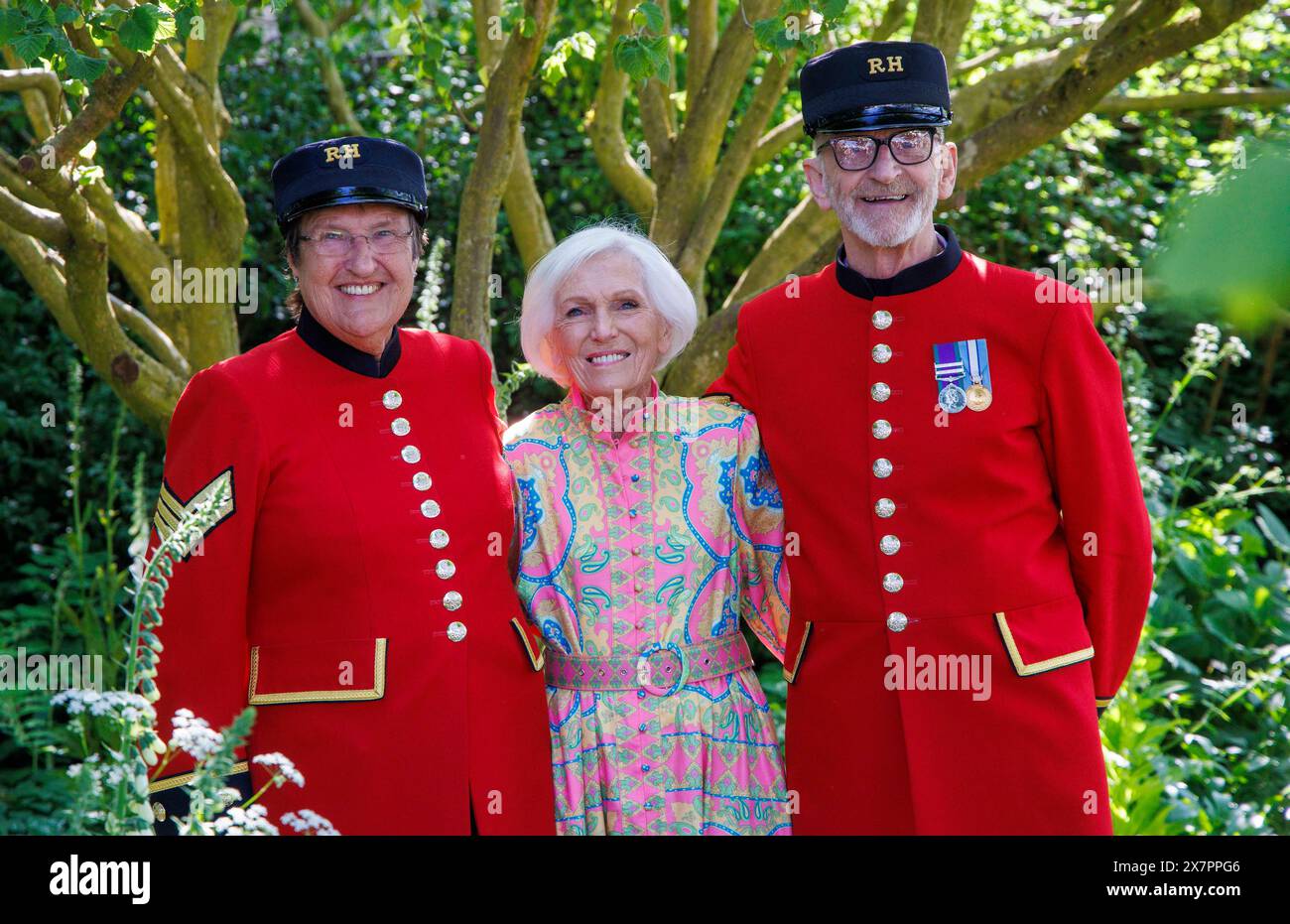 Dame Mary Berry, Chef, Television presenter and author, at the RHS ...