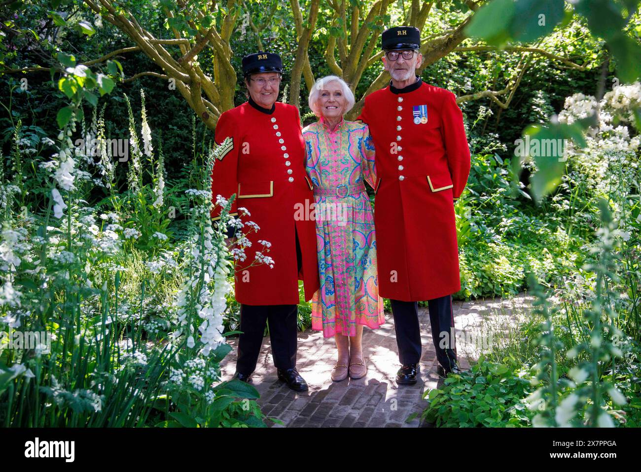 Dame Mary Berry, Chef, Television presenter and author, at the RHS ...