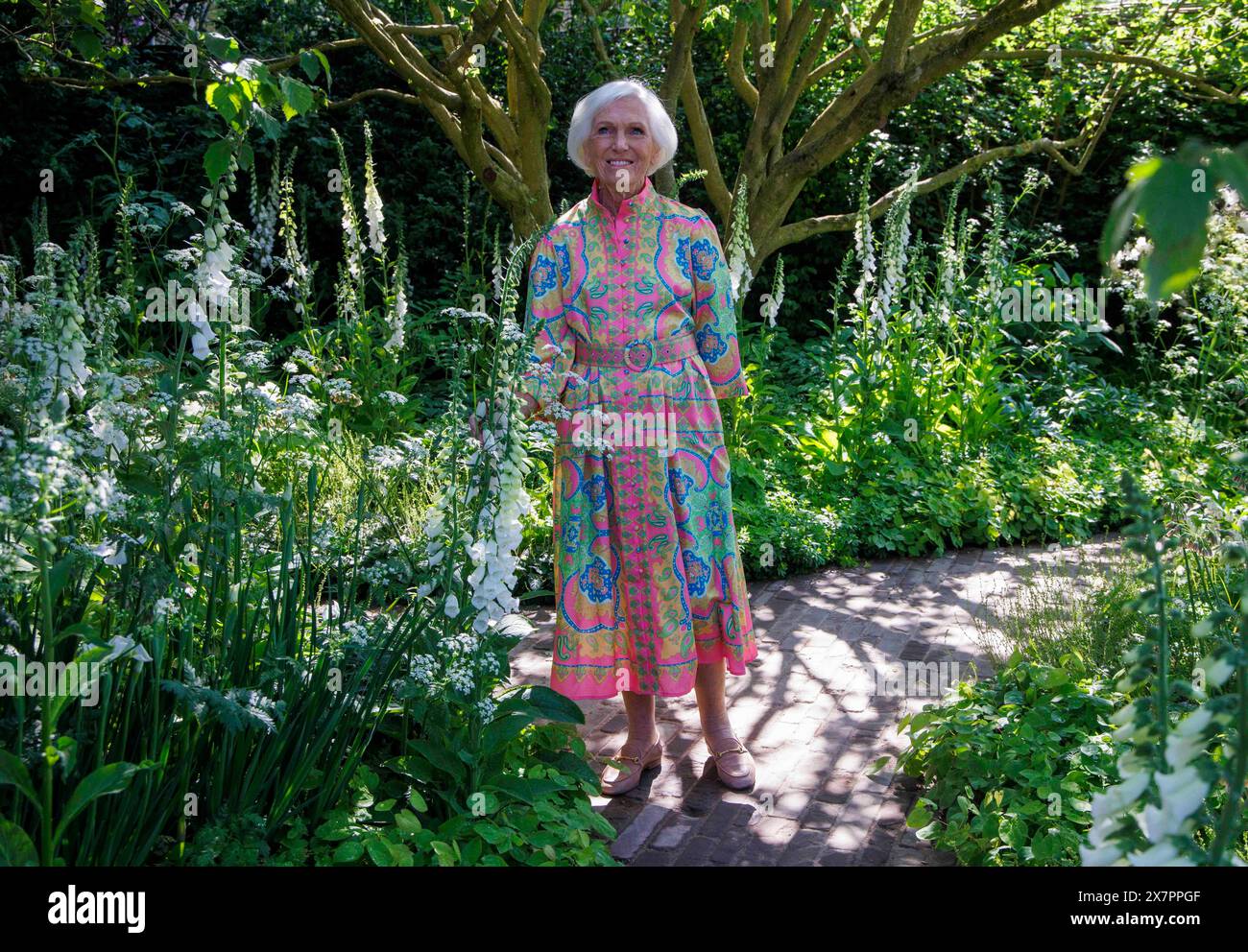 Dame Mary Berry, Chef, Television presenter and author, at the RHS ...