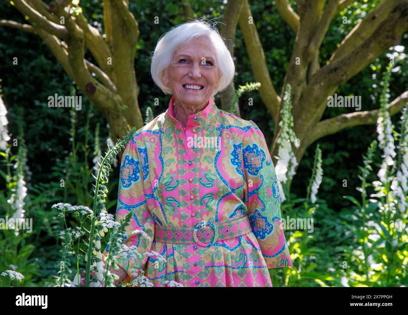 Dame Mary Berry, Chef, Television presenter and author, at the RHS ...