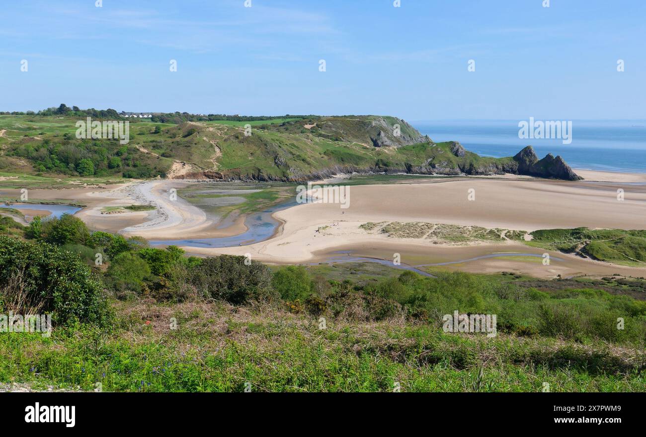 Three Cliffs Bay on the Gower Peninsula, Swansea, Wales, UK Stock Photo ...