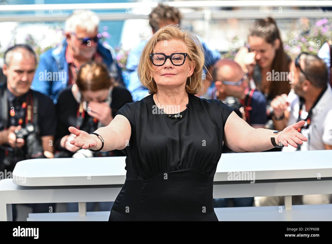 Elizabeth Saunders attends the "The Shrouds" (Les Linceuls) Photocall ...