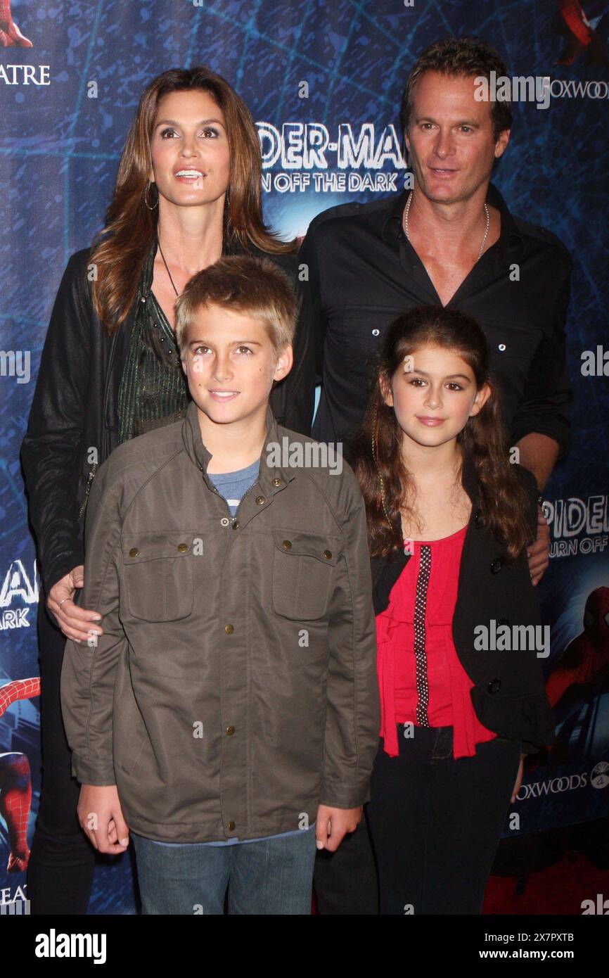 Kaia gerber 2011 hi-res stock photography and images - Alamy