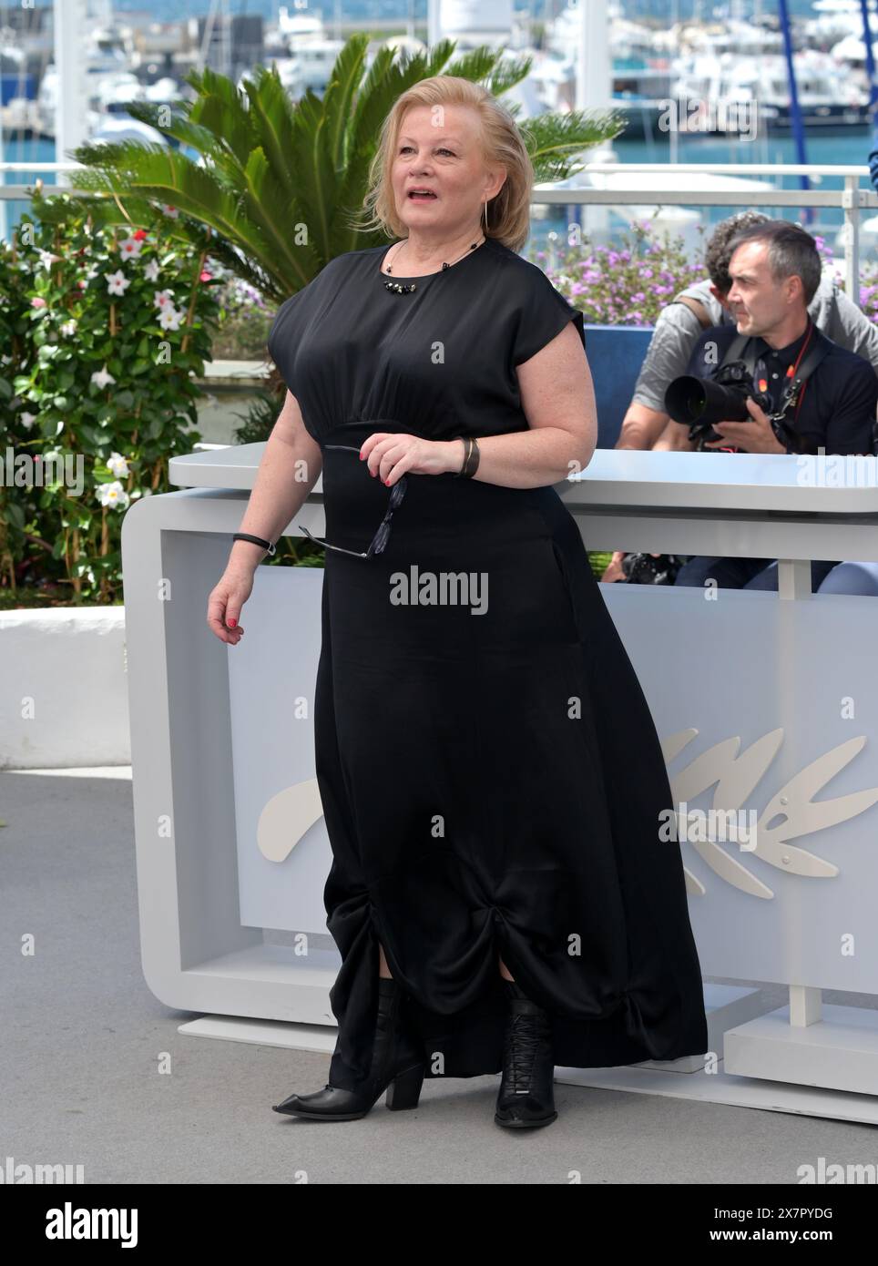 Cannes, France. 21st May, 2024. CANNES, FRANCE. May 21, 2024: Elizabeth ...
