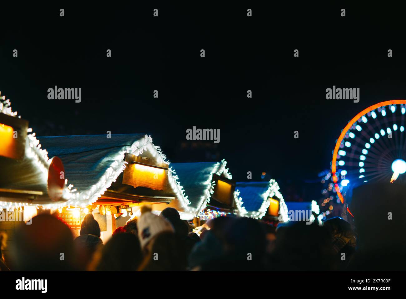 Snow-tipped stalls and festive lights illuminate Brussels' Christmas ...