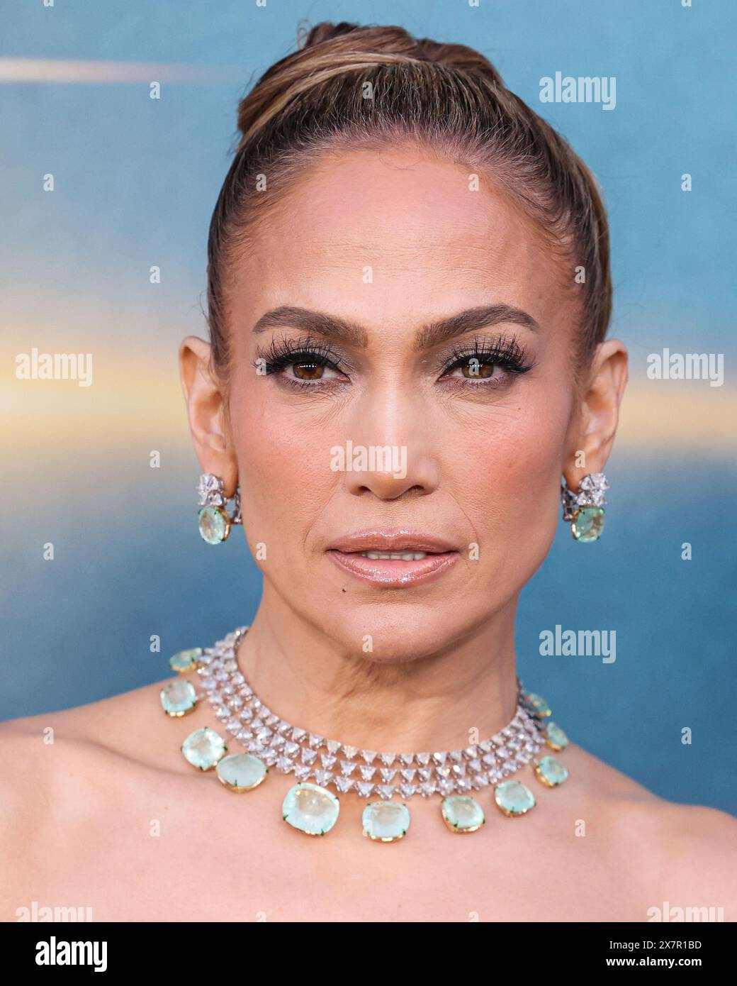 HOLLYWOOD, LOS ANGELES, CALIFORNIA, USA - MAY 20: Jennifer Lopez (JLo) wearing a Greta ...