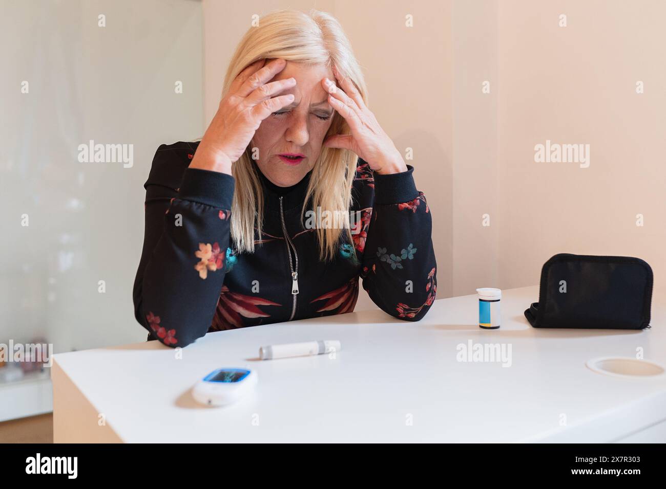 Discomfort meter hi-res stock photography and images - Alamy