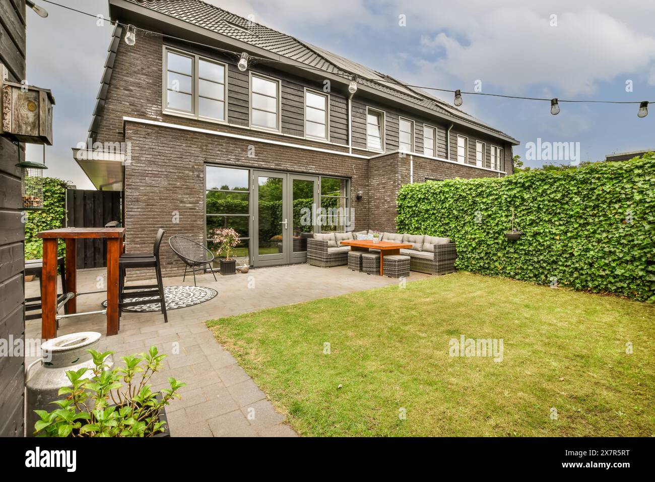 Comfortable spaces hi-res stock photography and images - Alamy