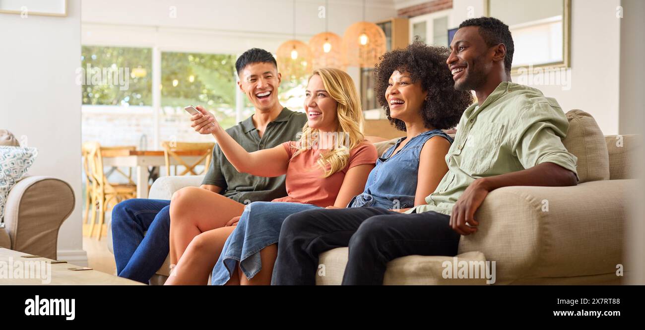 Watching tv show together hi-res stock photography and images - Alamy